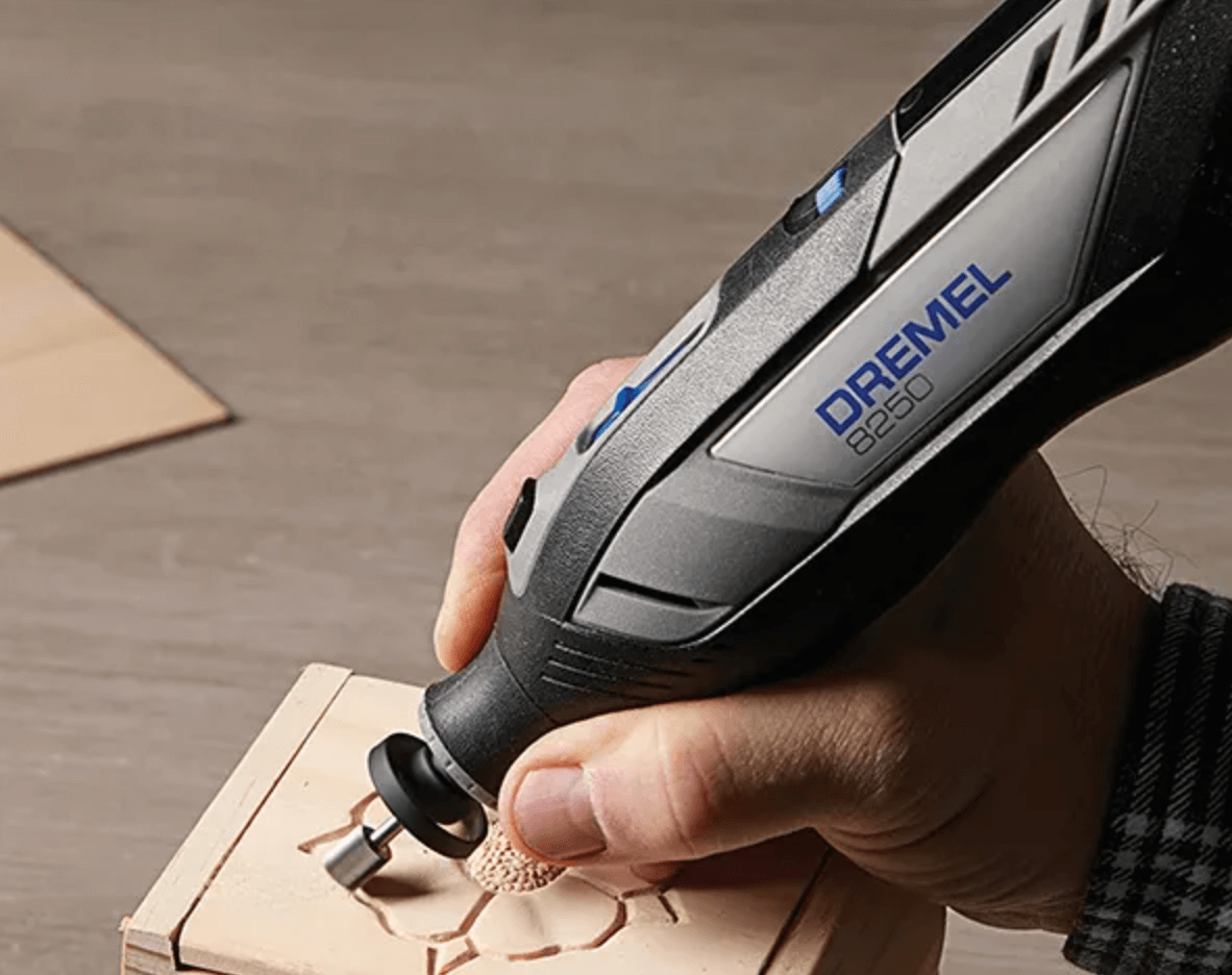 Dremel & Fraiseuse - Bâtiself